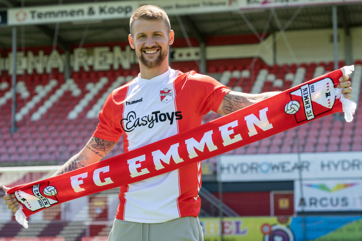 FC Emmen contracteert Piotr Parzyszek - FC Emmen